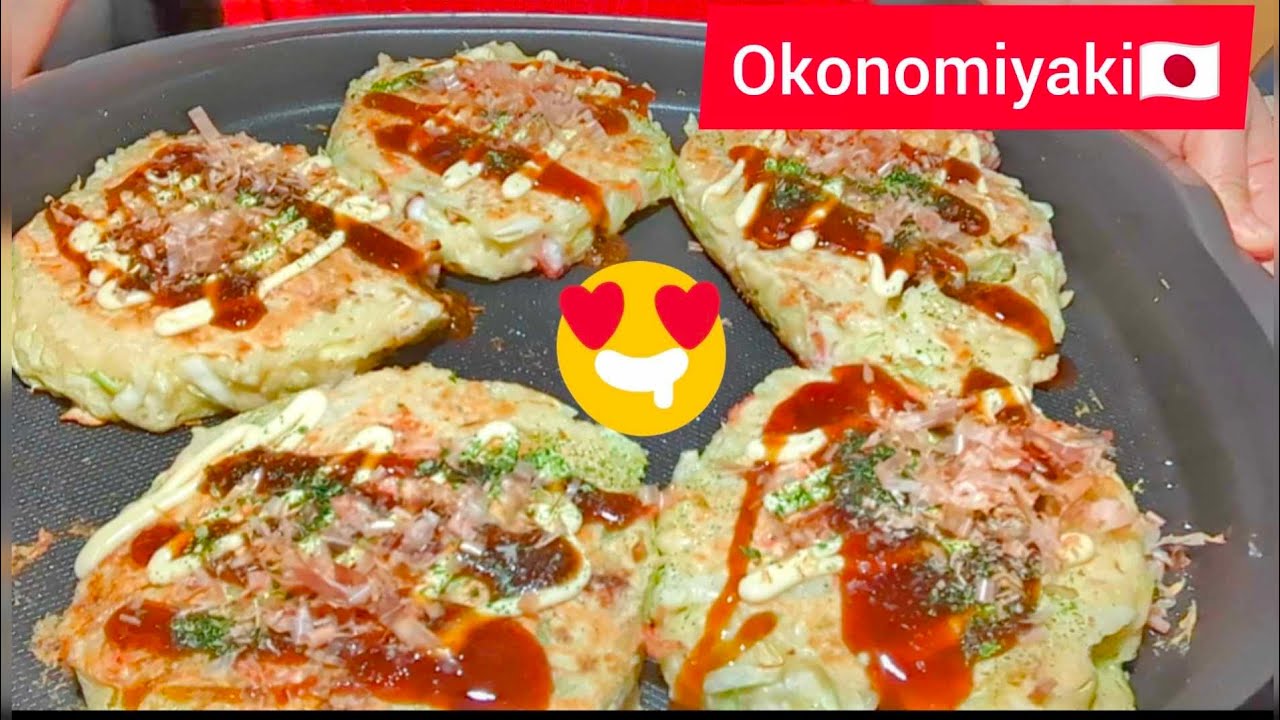 How to cook Okonomiyaki / Japanese Popular street food / Cabbage ...