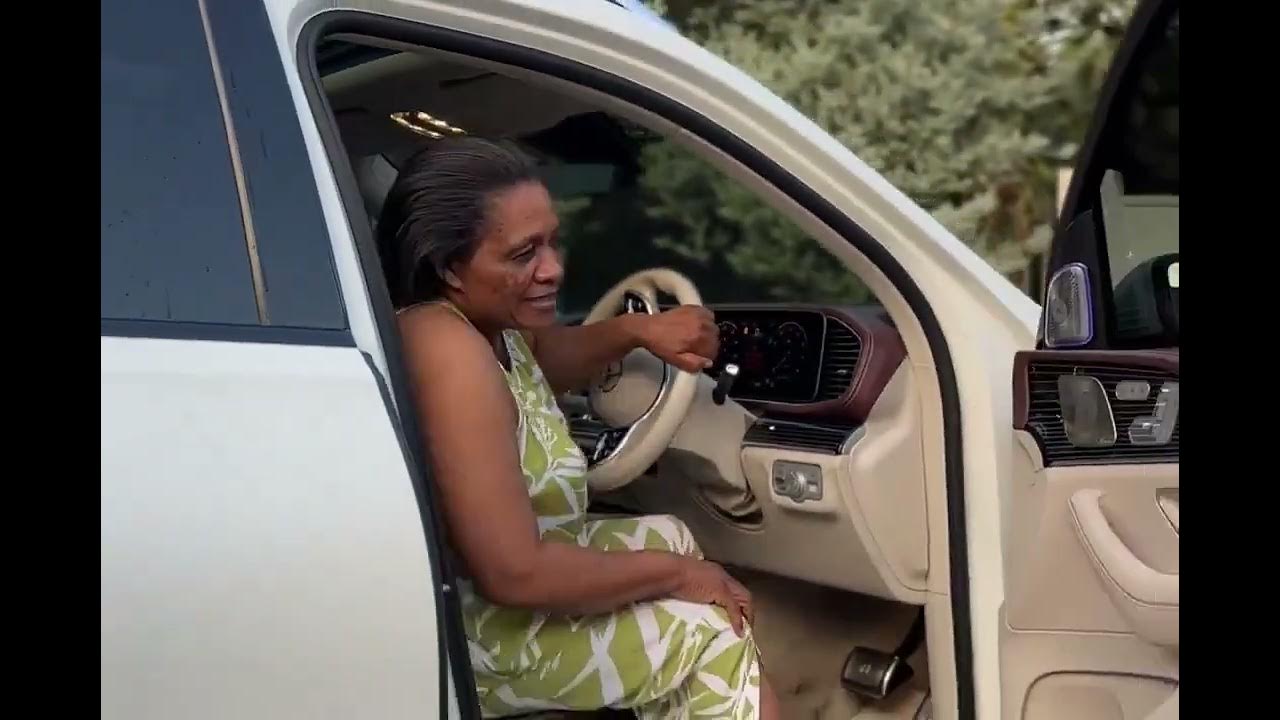 Cassper Nyovests Mother Bless His New Mercedes Benz Maybach🔥 Youtube