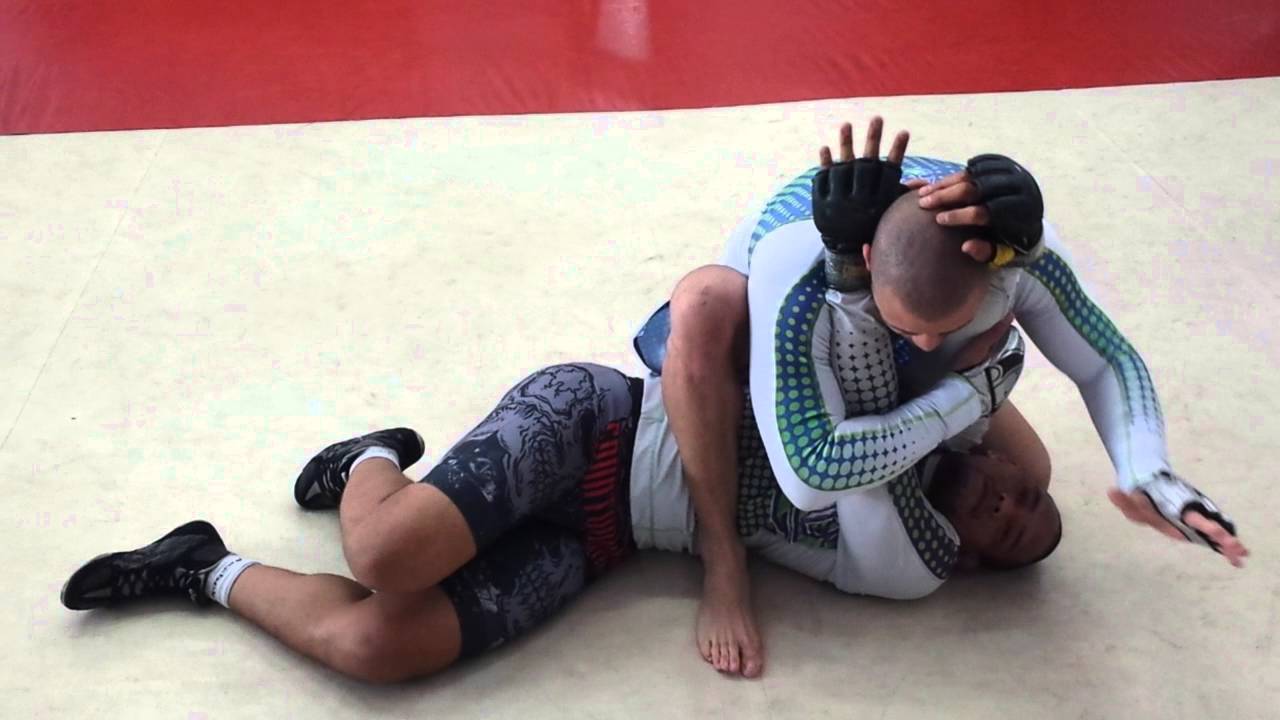 Aprenda a Aplicar um Arm Lock Infalível - YouTube