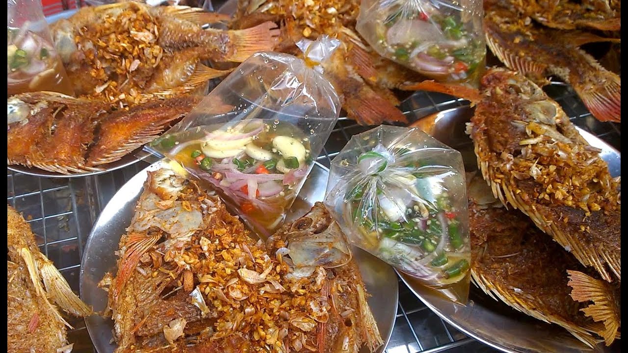 Thai Street Food On Nut Food Stalls Bangkok - YouTube