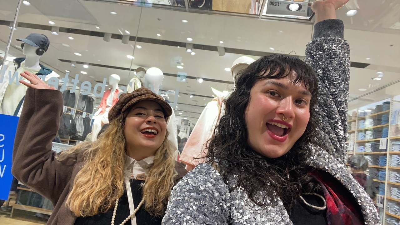 A MAIOR UNIQLO do MUNDO em Ginza! (12 andares de moda!) - YouTube