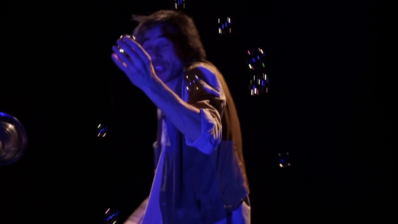 Teaser 2 - QUI A TUE AMY WINEHOUSE ? - Pietro Pizzuti - YouTube