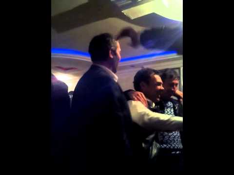 Eli 1 yasin mübarek atan mesedi Rövşen tebrik edir