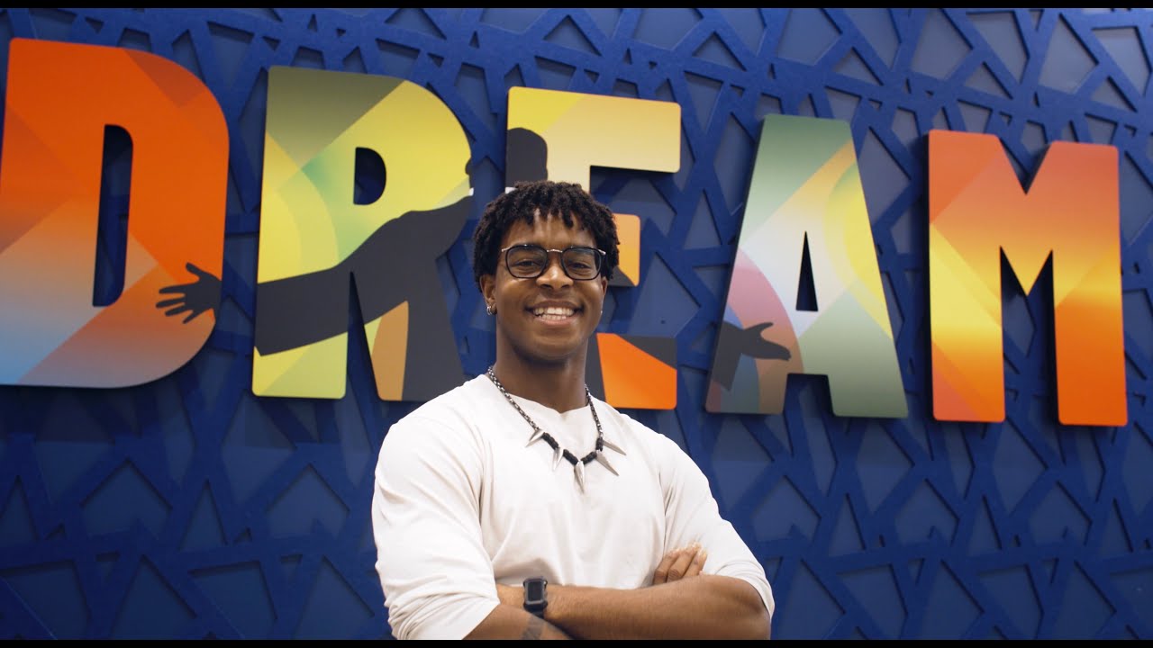 MLK Scholar Isaiah Simpson – A Tribute to the Dream - YouTube