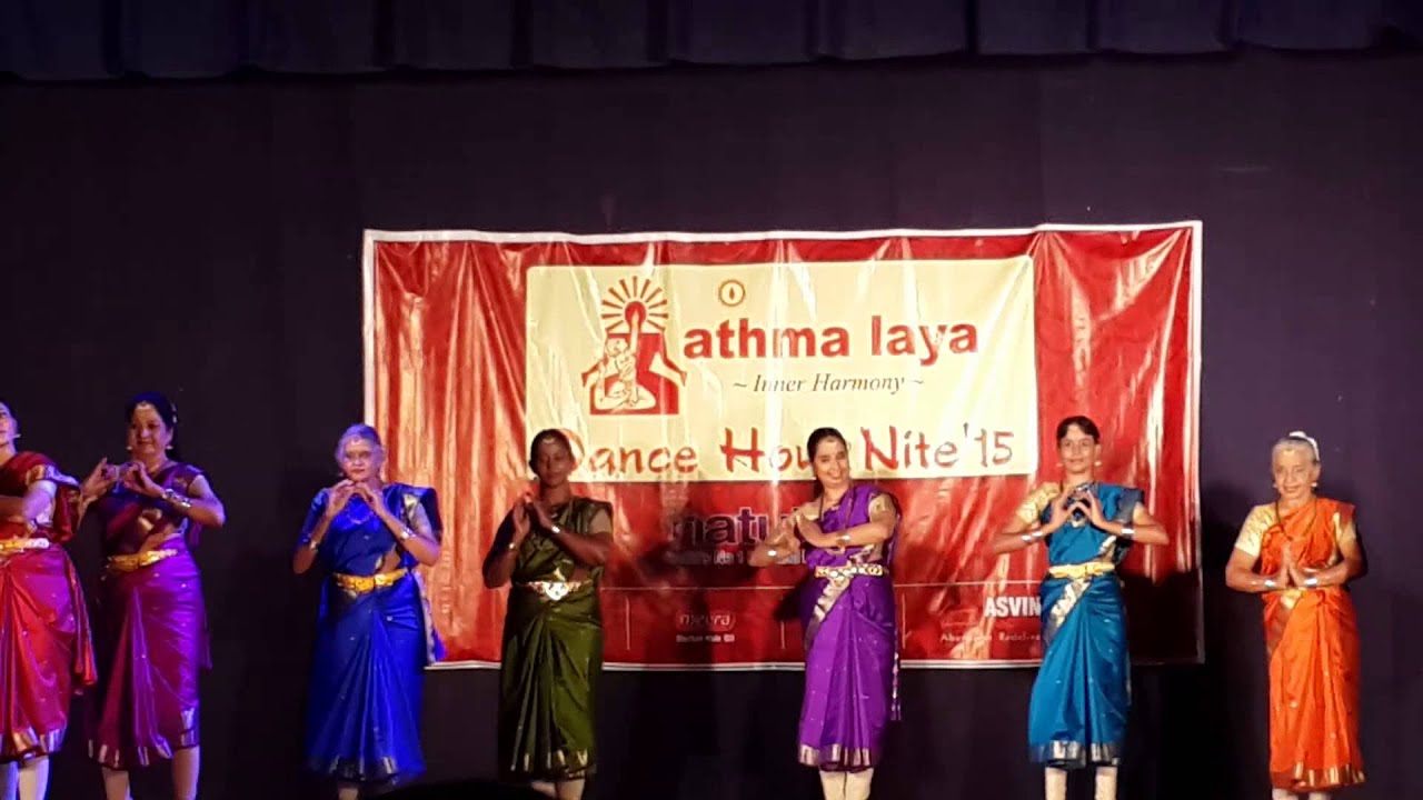 Sridevi Dance 26042015 - YouTube
