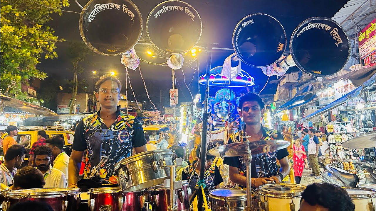 Halgi Marathi Itom Song Gavthi style With Halgi performance Aagman ...