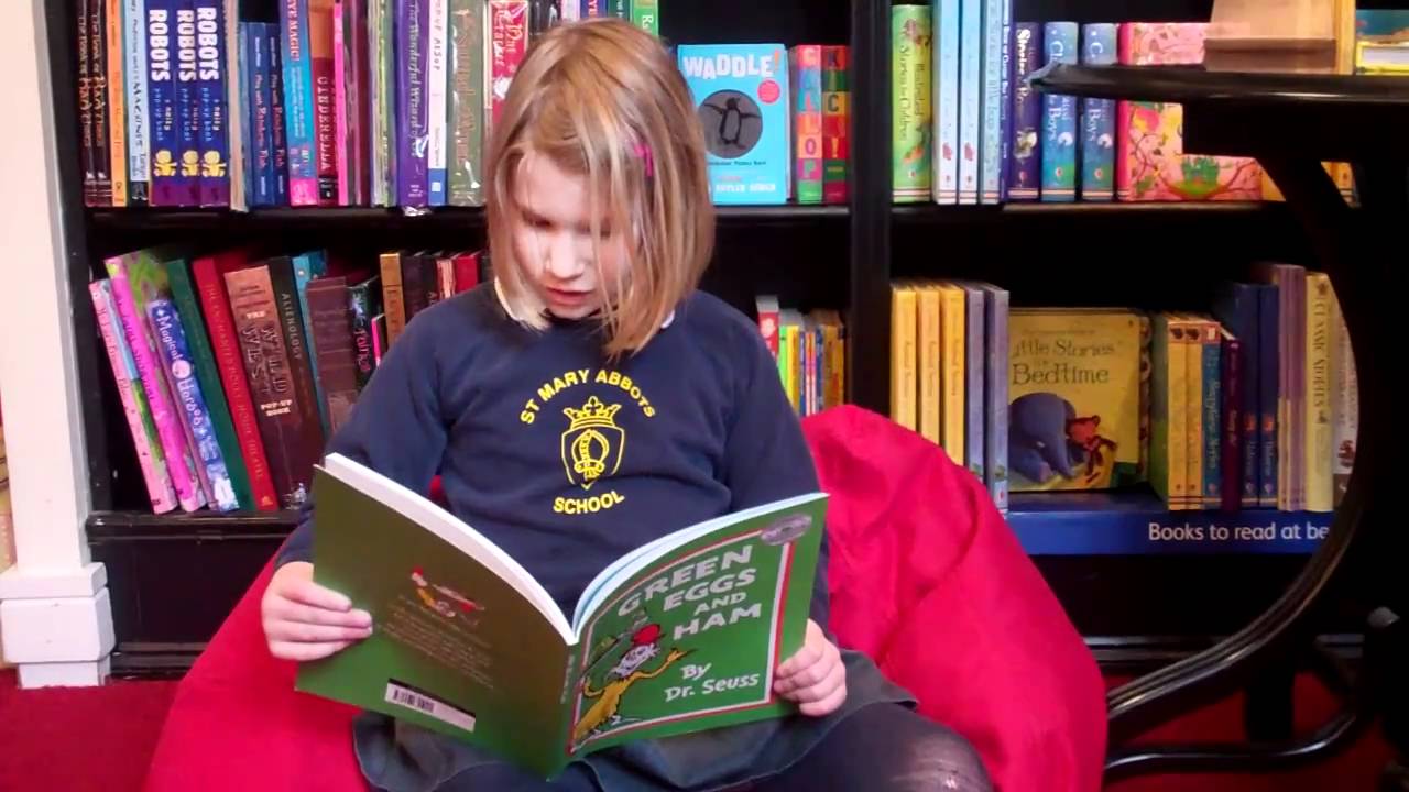 Dr Seuss - Read Aloud Competition - Ursula - YouTube
