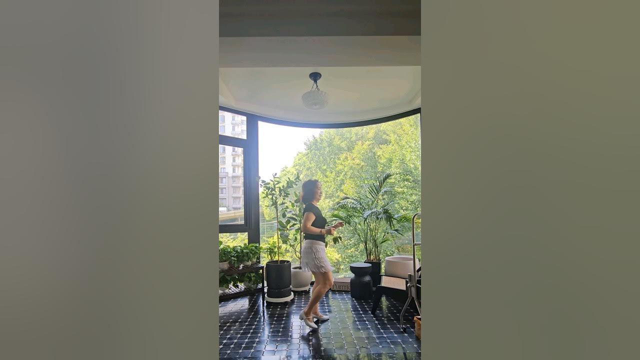 LaLuna Bachata Line Dance #improver #bachata - YouTube