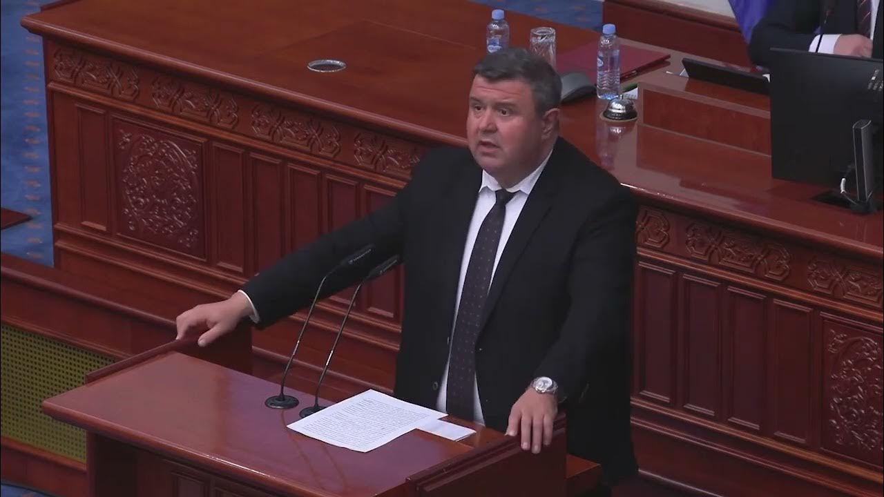 Собранието со итни измени на законот за собраќај ќе ја продолжи важноста на возачките документи