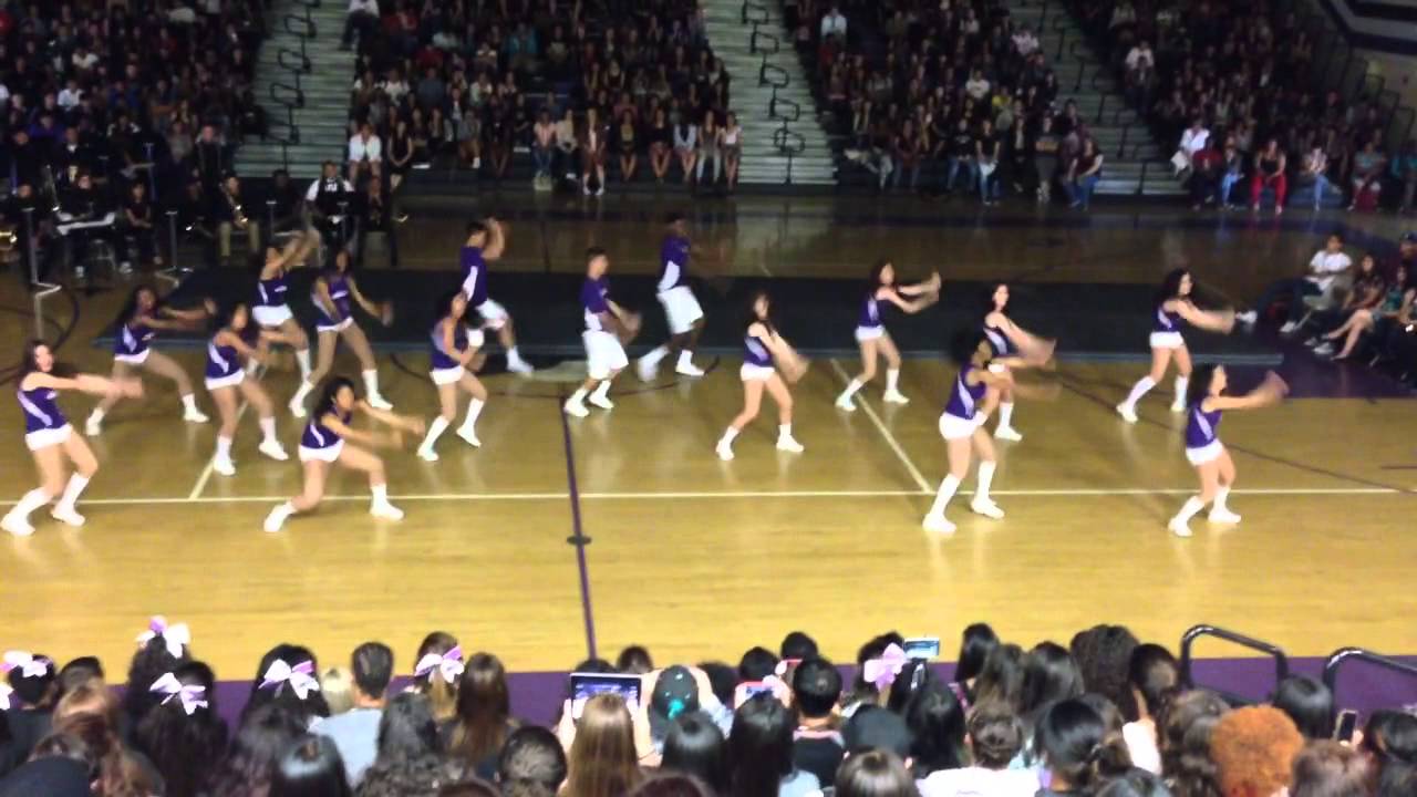 VDLHS Dance Team: Senior Farewell - YouTube
