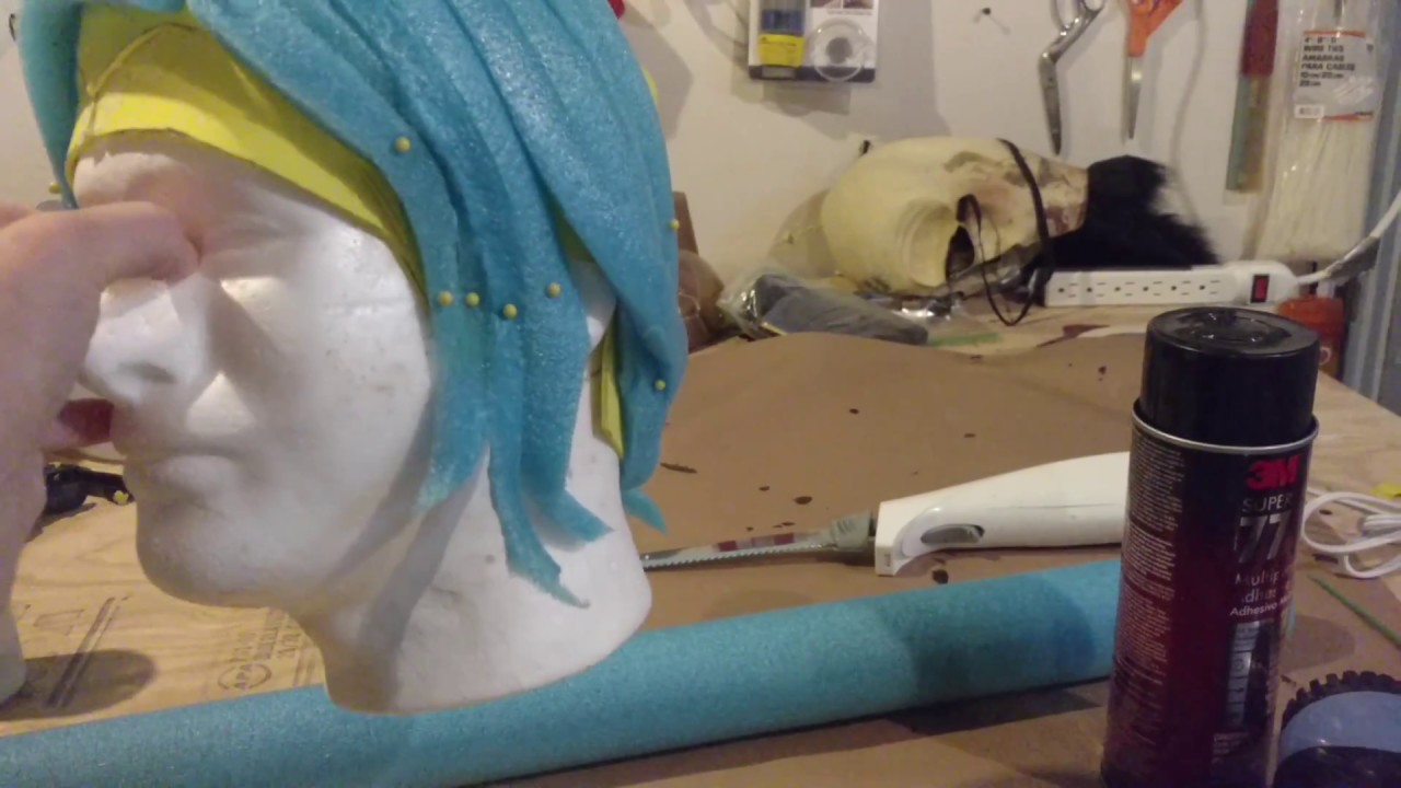 Supplies for a pool noodle wig - YouTube