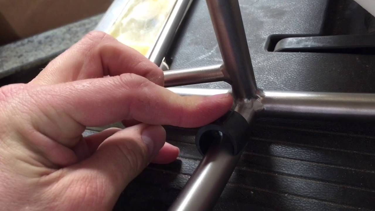 Air Conception Frame Assembly - What are C clips ? - YouTube