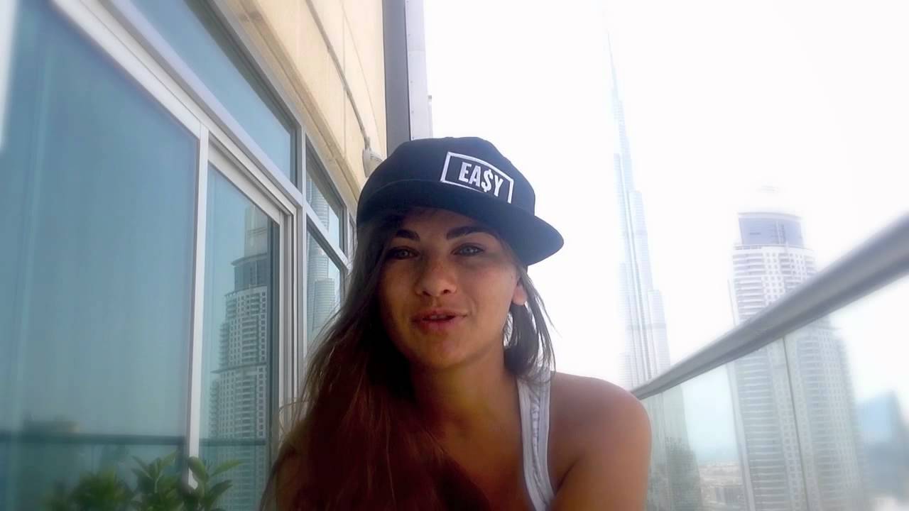 Holi Festival Of Colours Dubai Dj Taya KruZz - YouTube