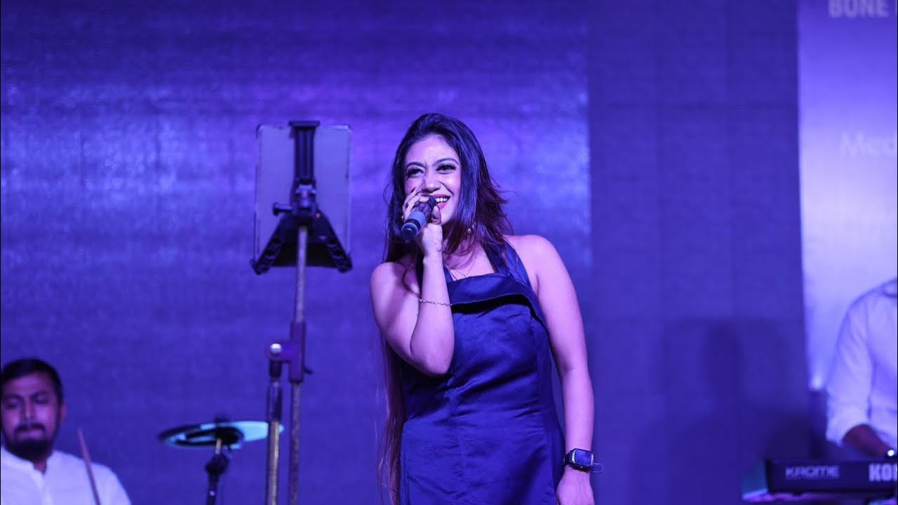 Show at Arambagh // zoobi zoobi - YouTube