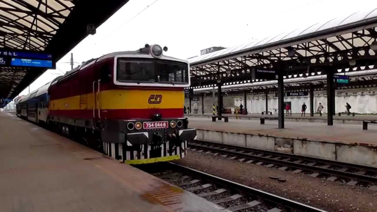 Vlaky Praha Hlavní Nádraží - YouTube