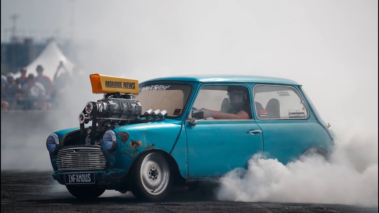 600hp MINI Cooper with V8 Engine burns tires - YouTube