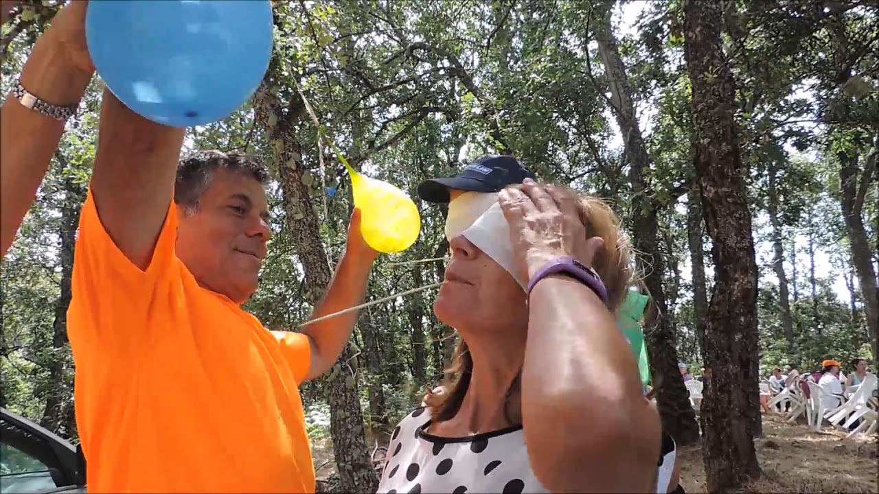 Pinchando Globos - YouTube
