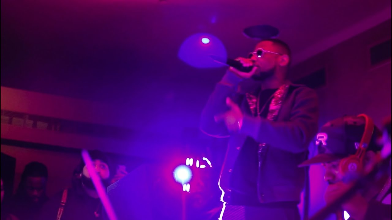 An evening with Snoop Dogg, Fabolous, DJ Reymo and DJ Clue - YouTube