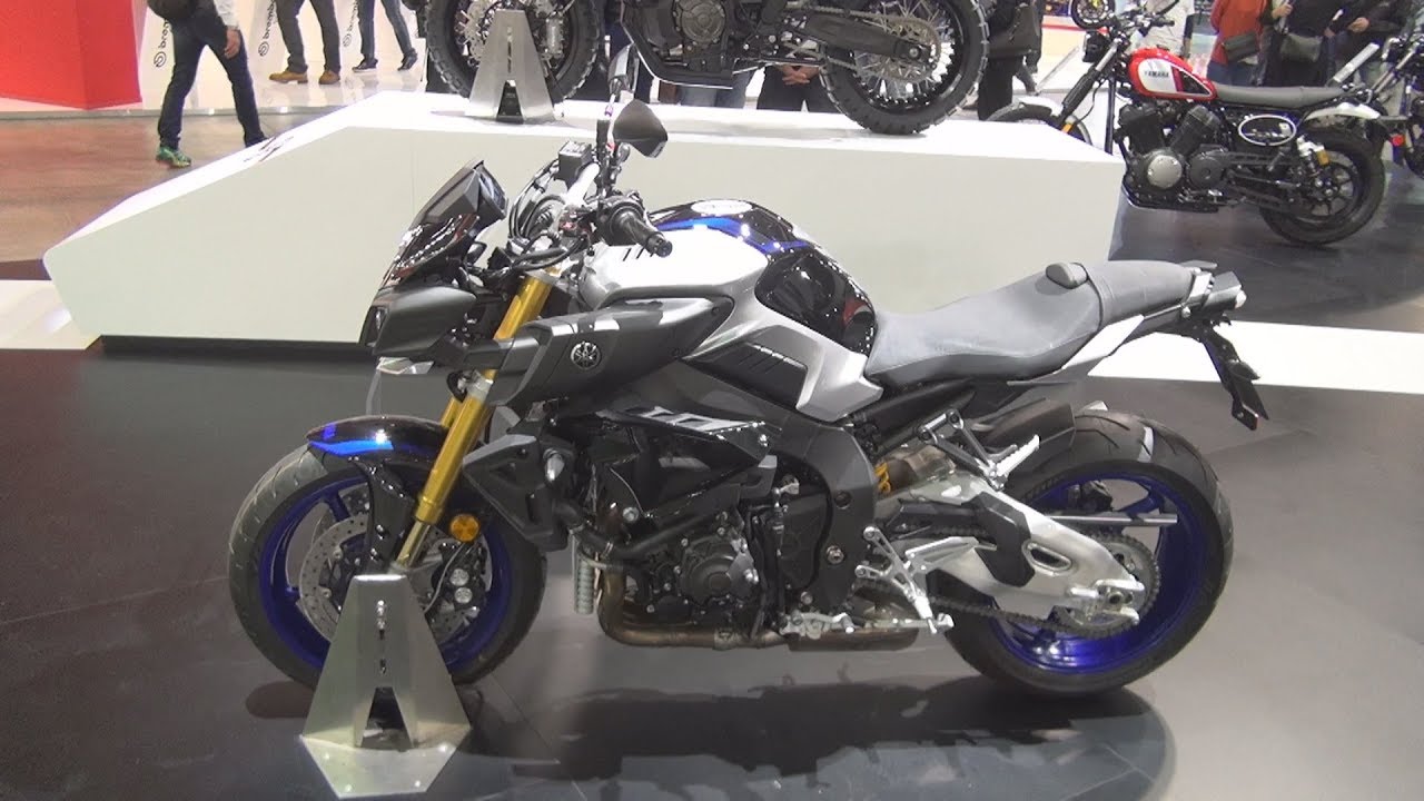 Yamaha MT-10 SP (2020) Exterior and Interior - YouTube