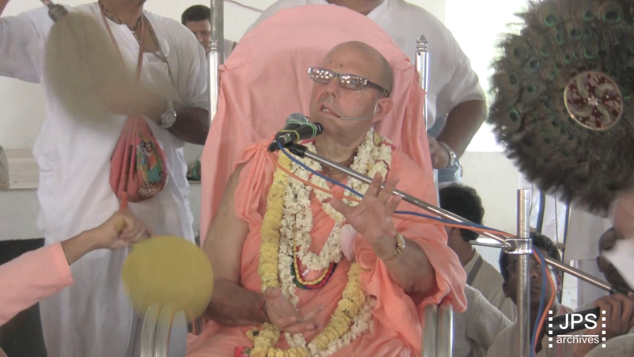 20101017 H.H.Jayapataka Swami gave an initiation lecture in Chennai ...