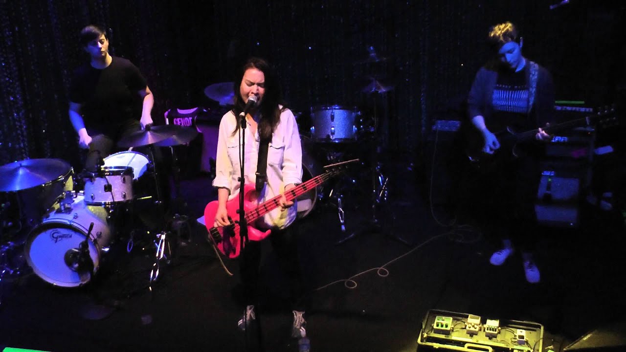 Mitski - Drunk Walk Home (Philadelphia,Pa) 4.26.15 - YouTube Music