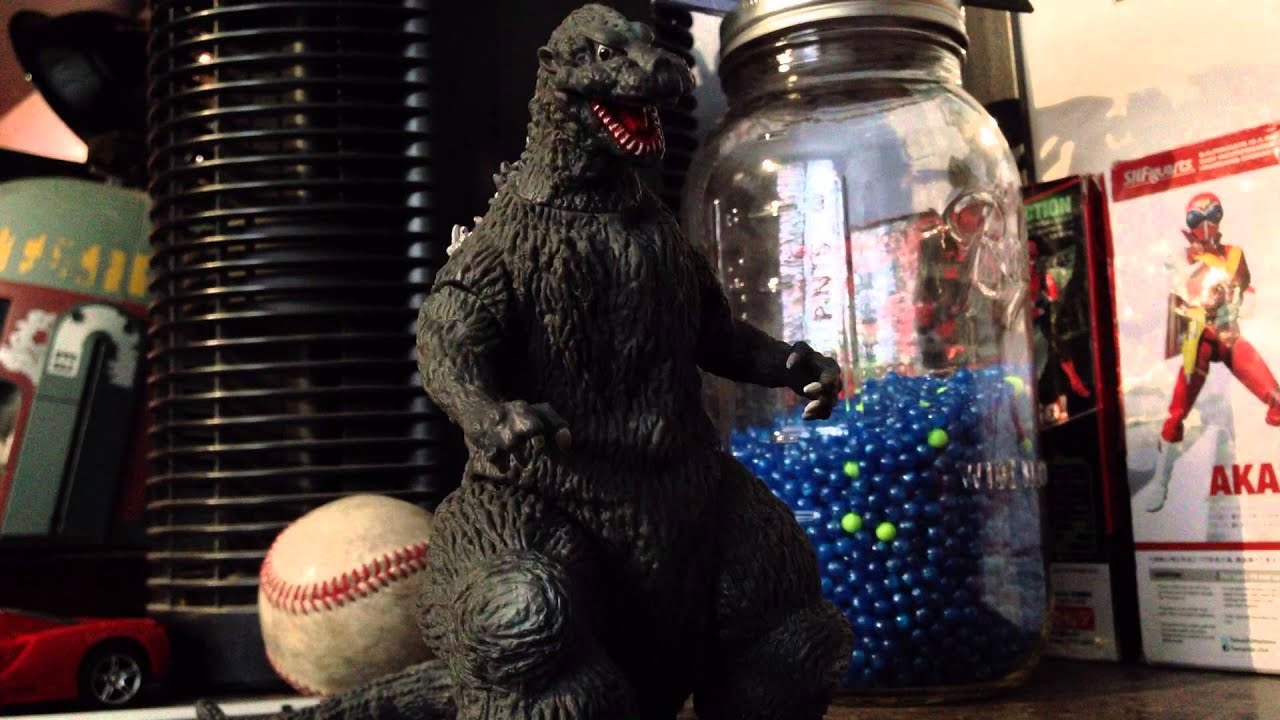 Godzilla VS Ultron 2.0 - YouTube