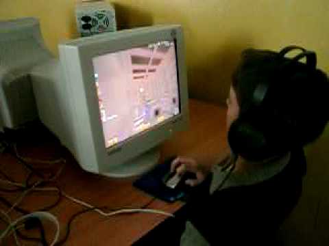 Polos and Cooller playing Quake 3 - YouTube