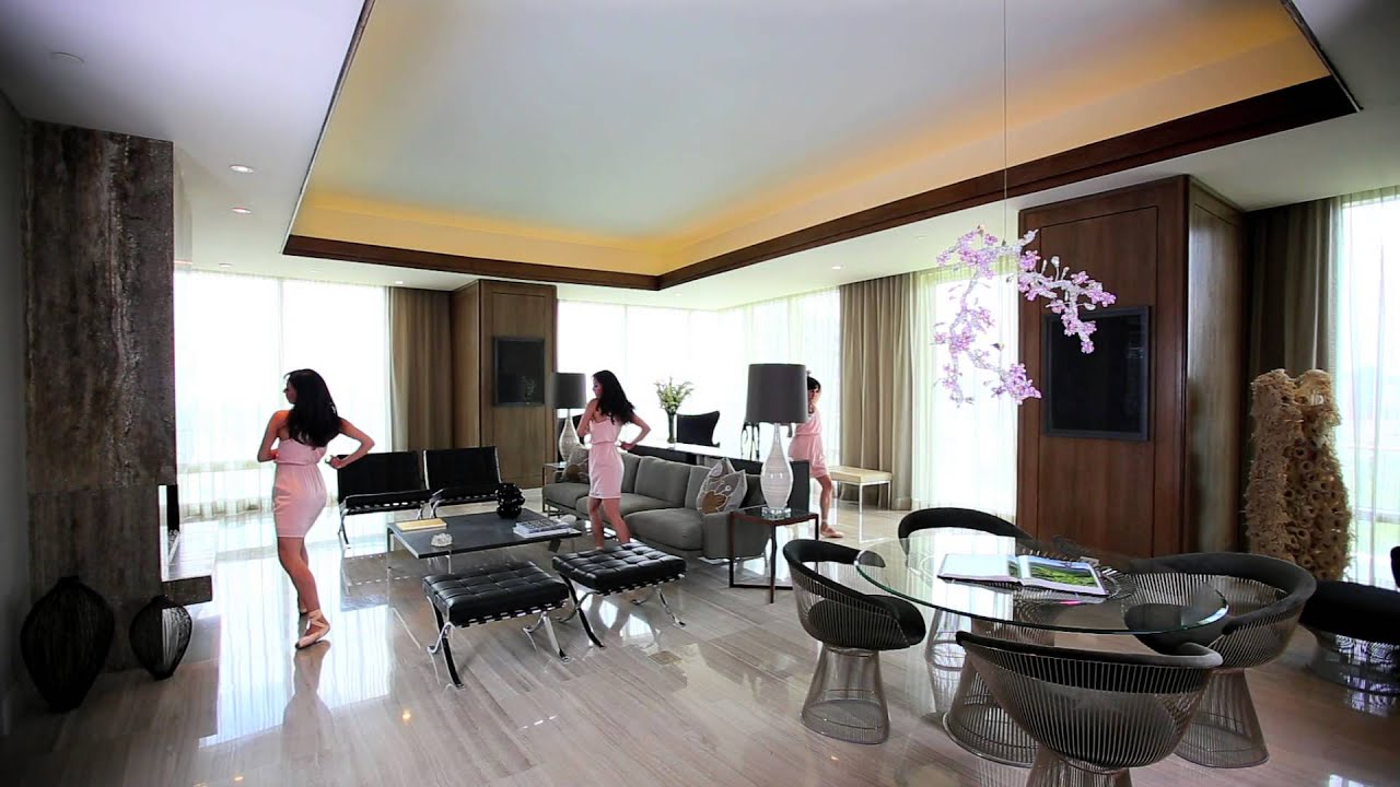 TORRE SOFIA - YouTube