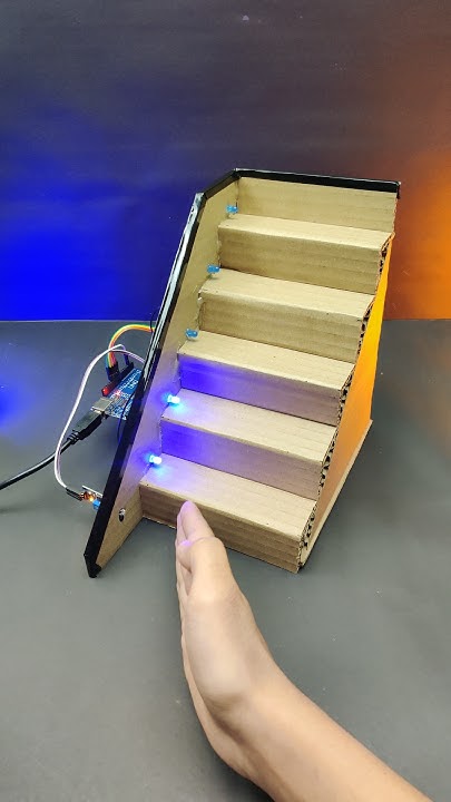 Automatic Staircase Light #arduino #arduinoprojects #diy #lights #eazytronic #easytronic - YouTube