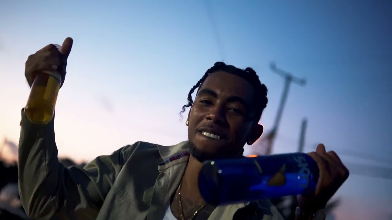 Kelo - Stay Calm (Official Music Video) - YouTube