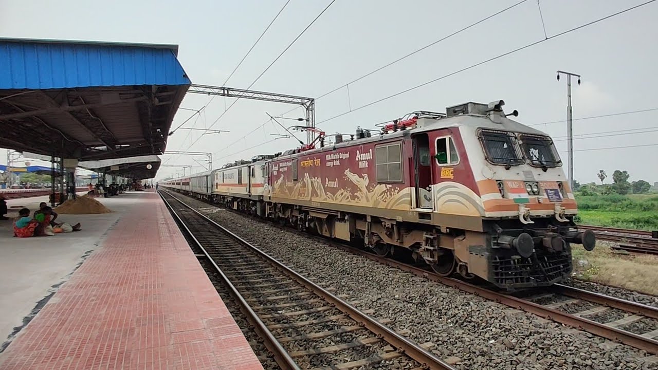 Mega Offlink!! BRC Amul livery WAP5 30047 rescues WAP7 12316 Ananya ...