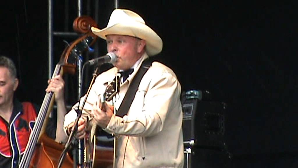 22 am country cattin. live at americana 2012 - YouTube