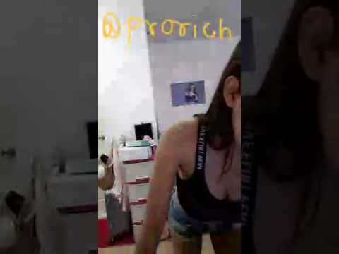 Bigo live sexy hot Thai sexy girl show boobs in bedroom with friends