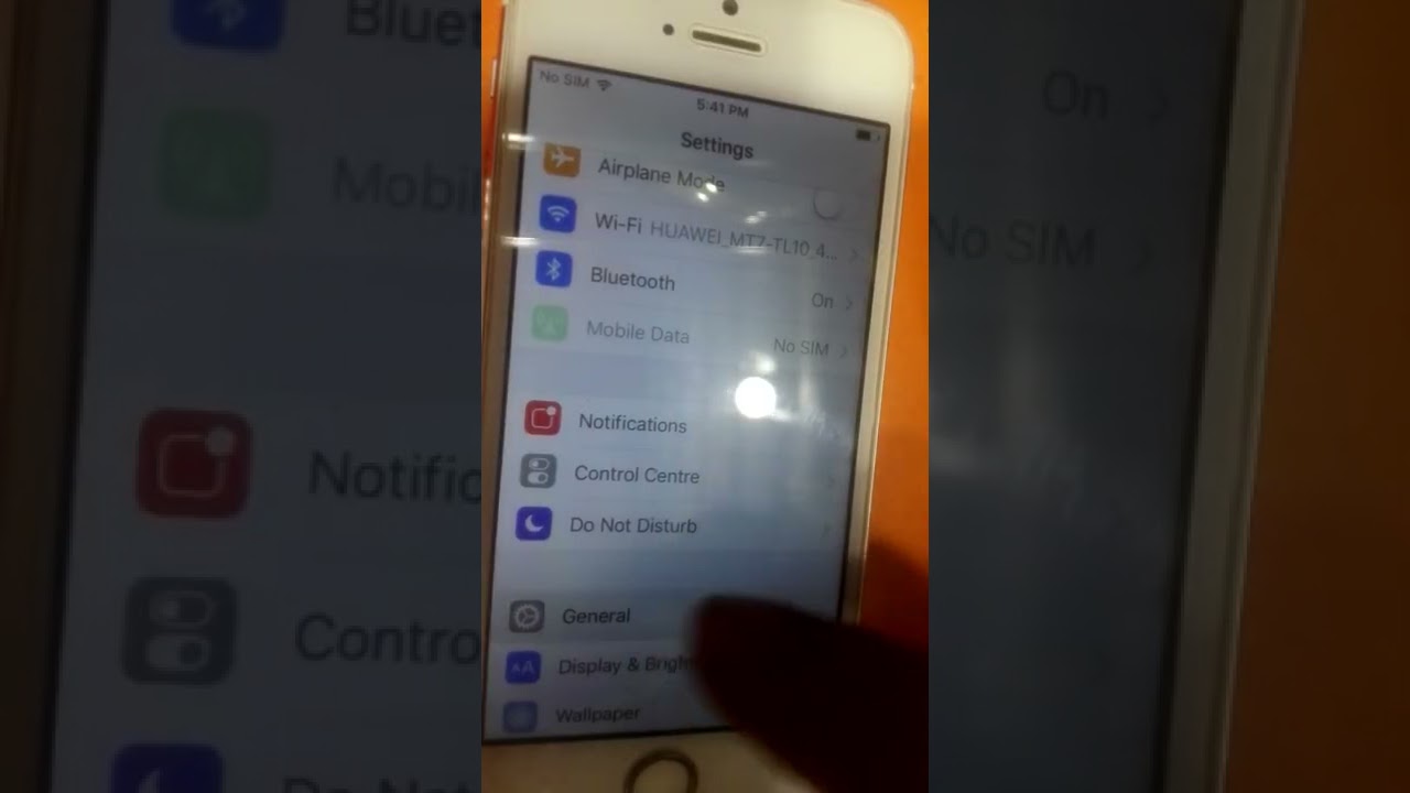 hard reset iphone 5s - YouTube