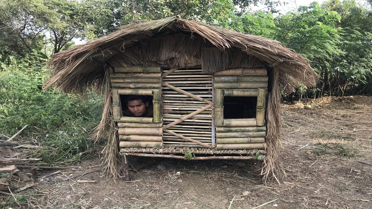 Hut destroyed by wind, built new one - YouTube
