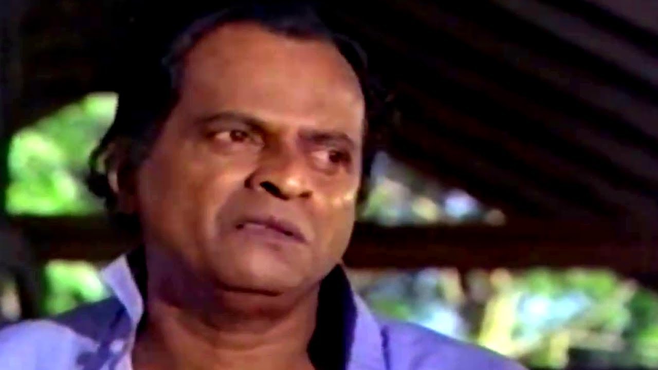 കാലടിക്കുന്നവന് അര മുട്ട ഫ്രീയാണ് ട്ടോ...!! | Pappu & Jagathy Comedy ...