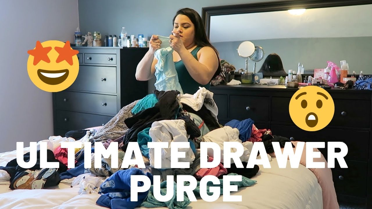 KONMARIE METHOD PURGE AND DECLUTTER! // ULTIMATE DRAWER ORGANIZATION ...