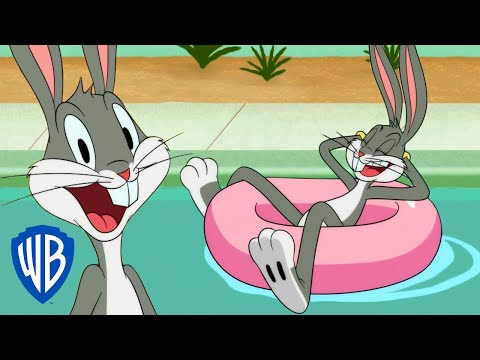 Looney Tunes in italiano 🇮🇹 | Chi è Pronto per L'estate?  | WB Kids