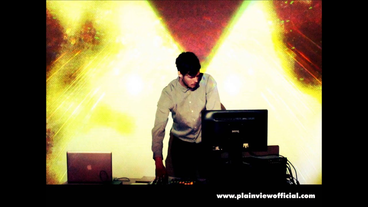 Four Tet - Parallel Jalebi (Plainview Remix) - YouTube