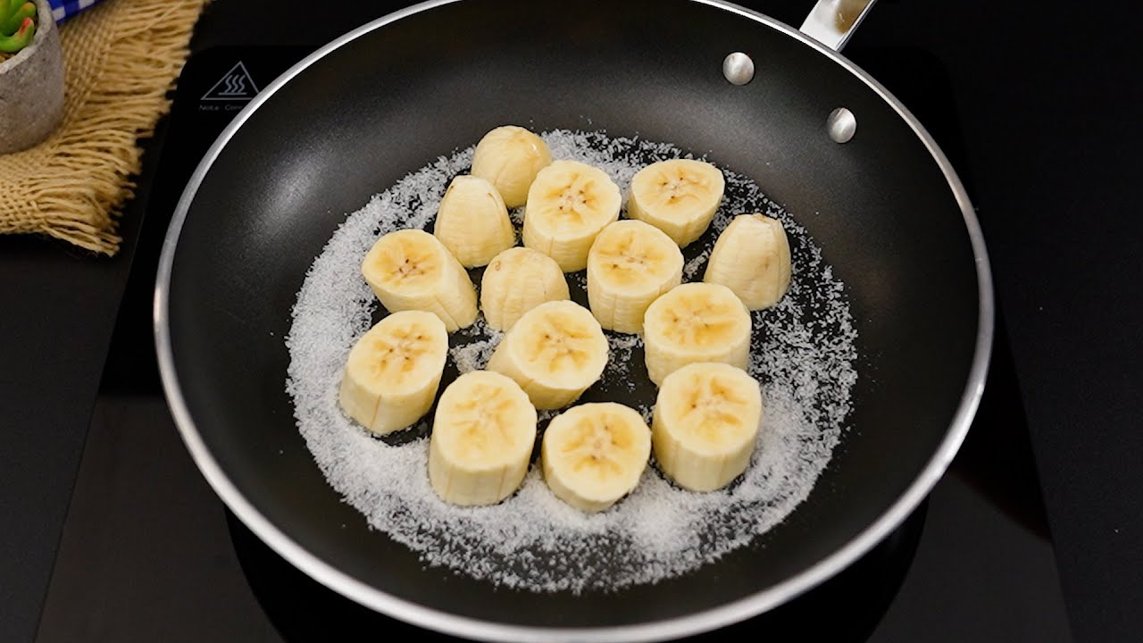 15 minuti Ricetta di spuntini | Torta di banana facile in padella - YouTube