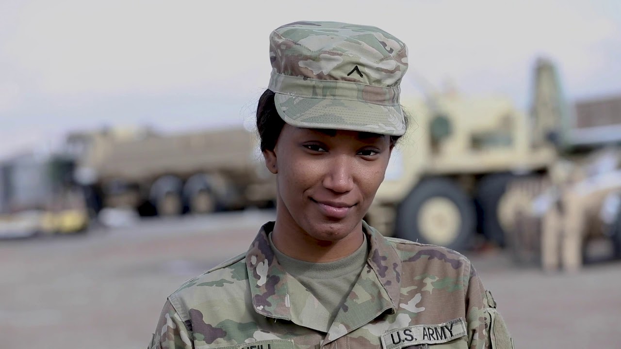 Sapper Steel Battalion Soldier explains her profession - YouTube