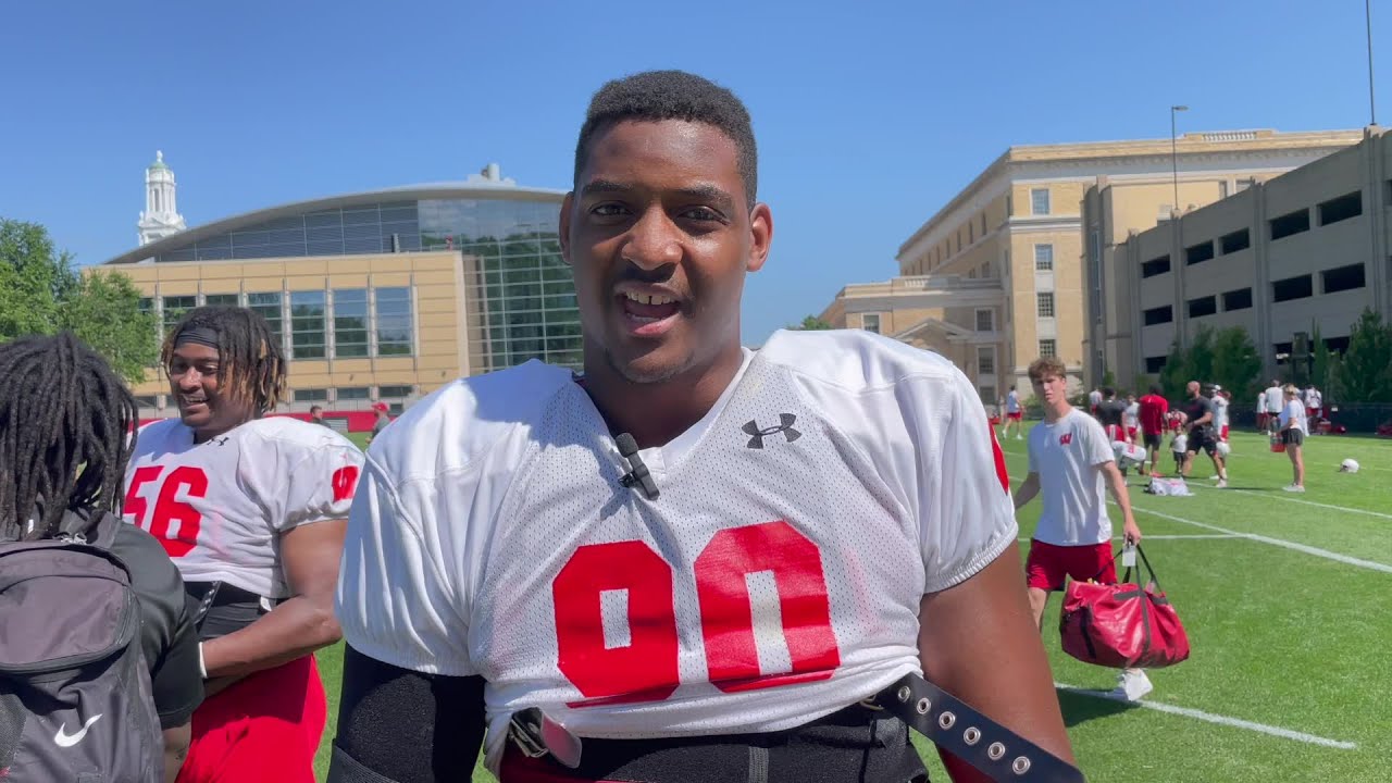 Watch now: Wisconsin DE James Thompson Jr. feeling more confident ...