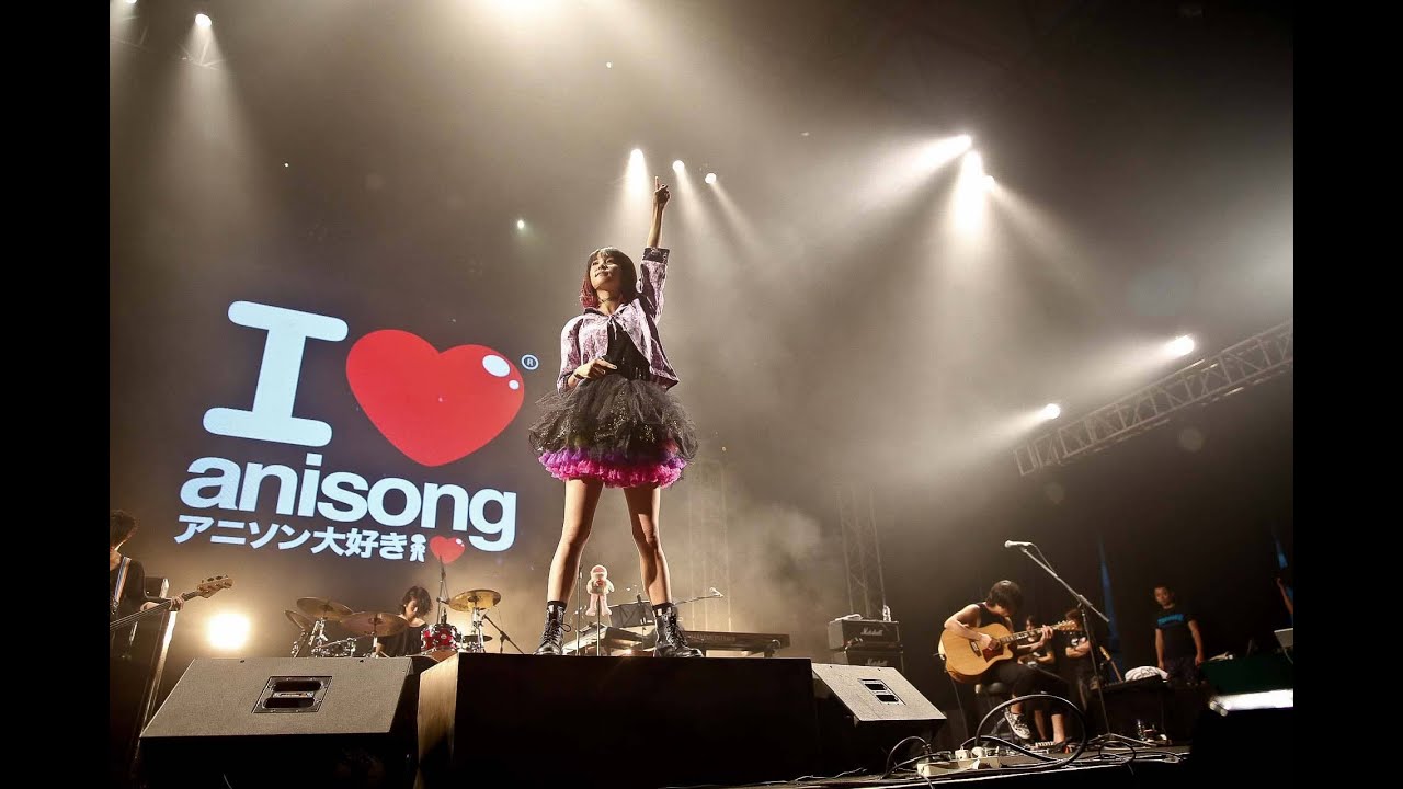 Lisa - Crossing Field Live in Jakarta - YouTube