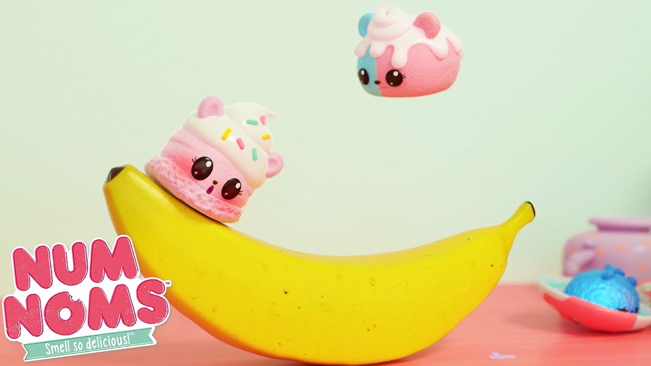 Num Noms | Banana Seesaw Fun | Num Noms Snackables Compilation | Videos ...