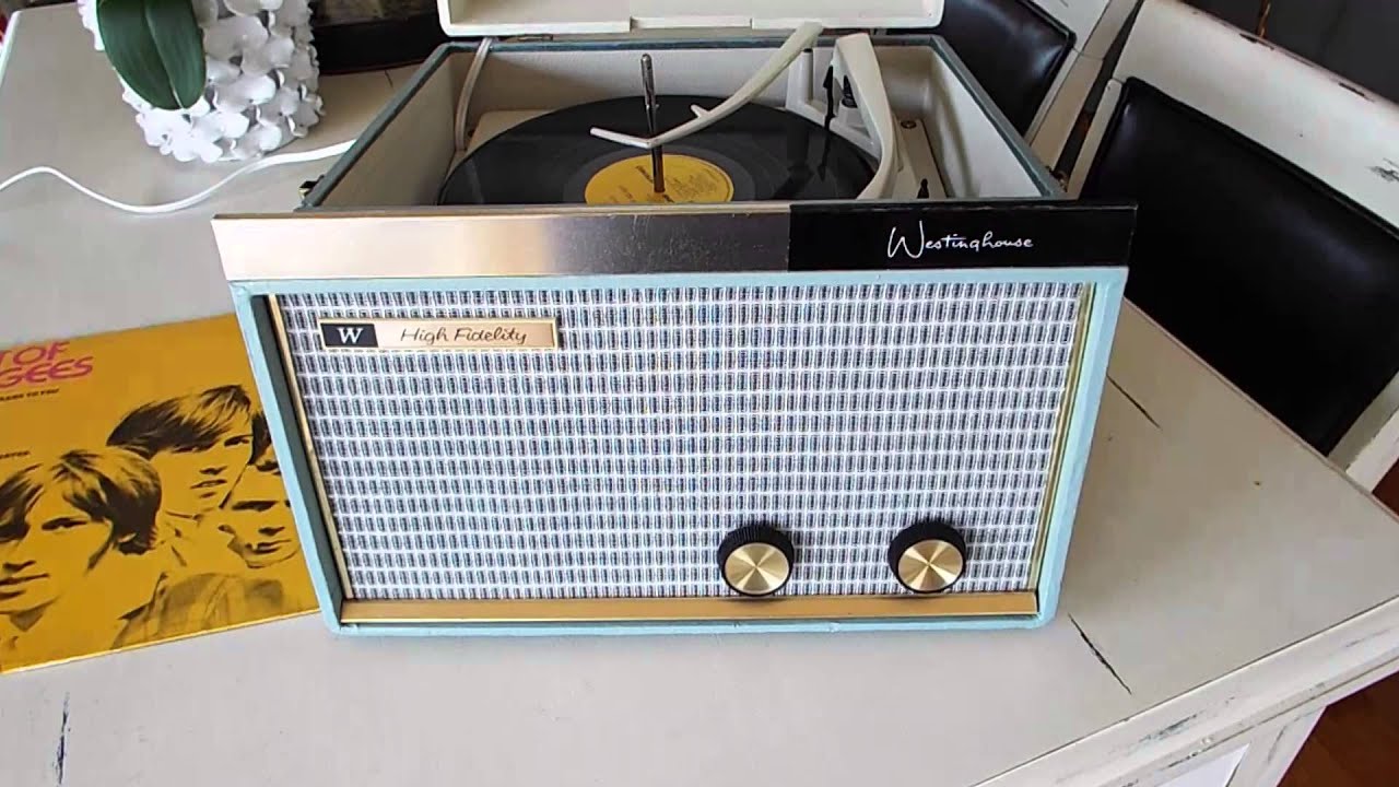 Westinghouse Hi-Fi record player playing a 33.3 RPM LP record. - YouTube