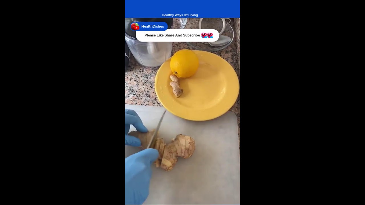 Cutting and Blending Ginger - YouTube