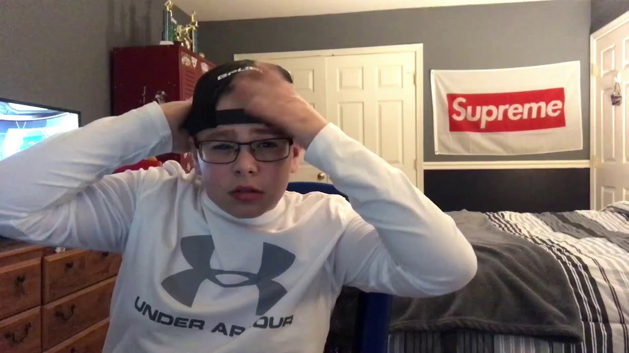 Fat Man Unboxes Keemstar Signed Hat! - YouTube