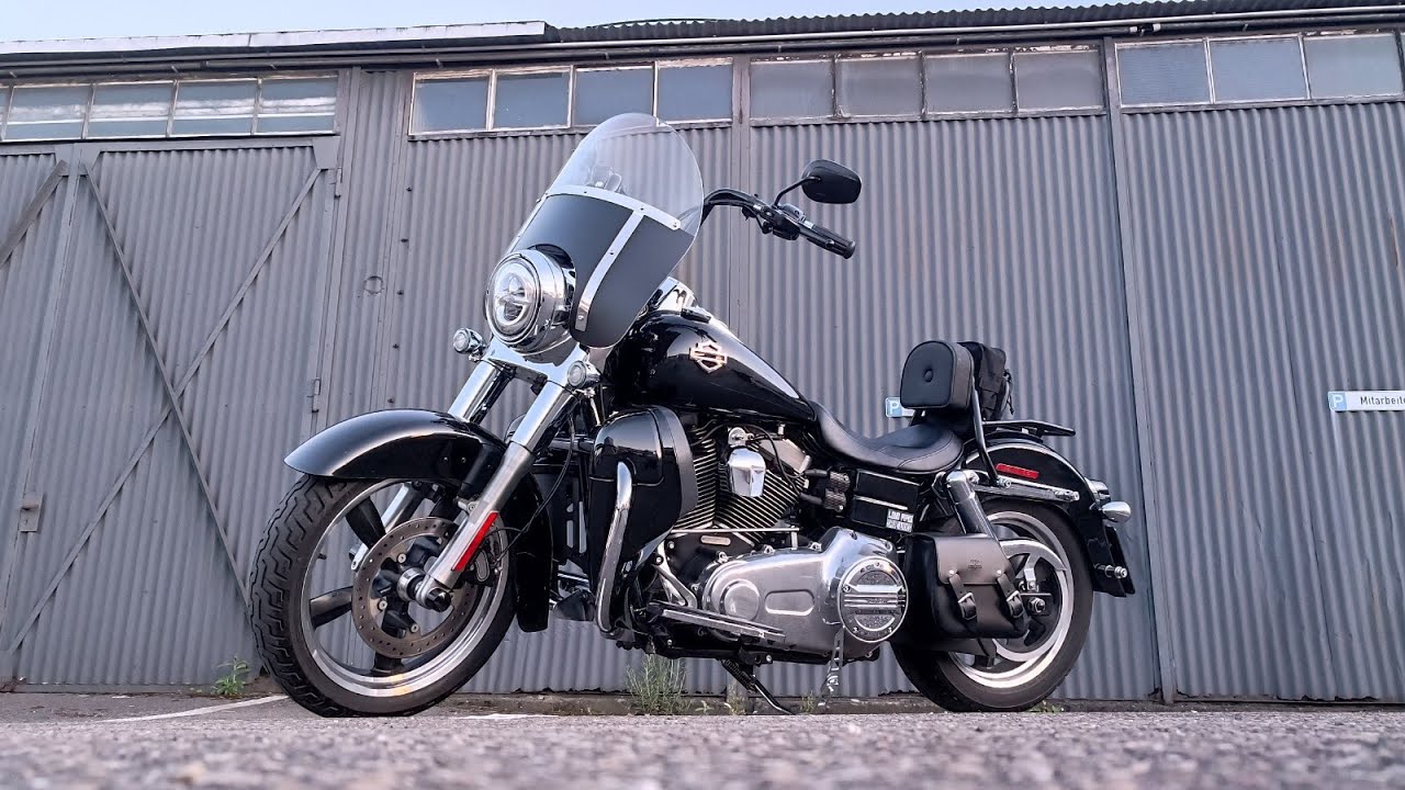 Harley Davidson Dyna FLD Switchback - YouTube