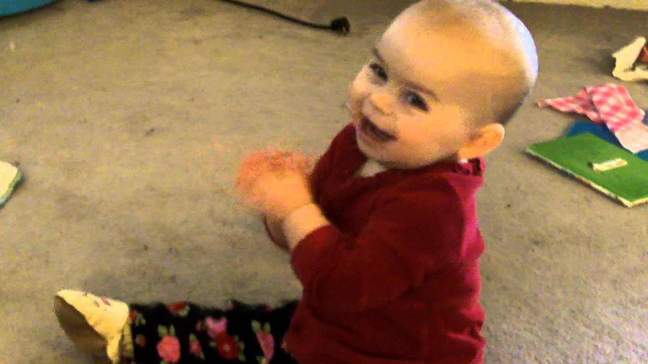 Rachel clapping! - YouTube