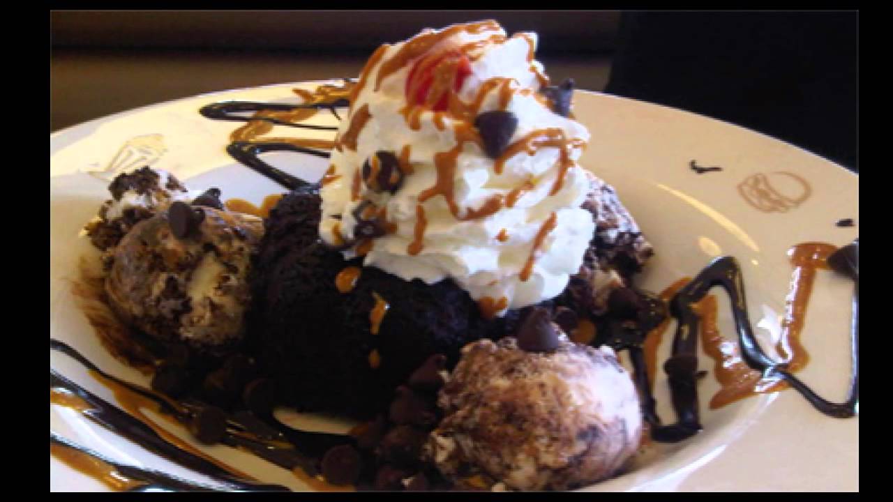 Friendly's "commerical" for Hunka Chunka PB Fudge Lava Cake Sundae ...